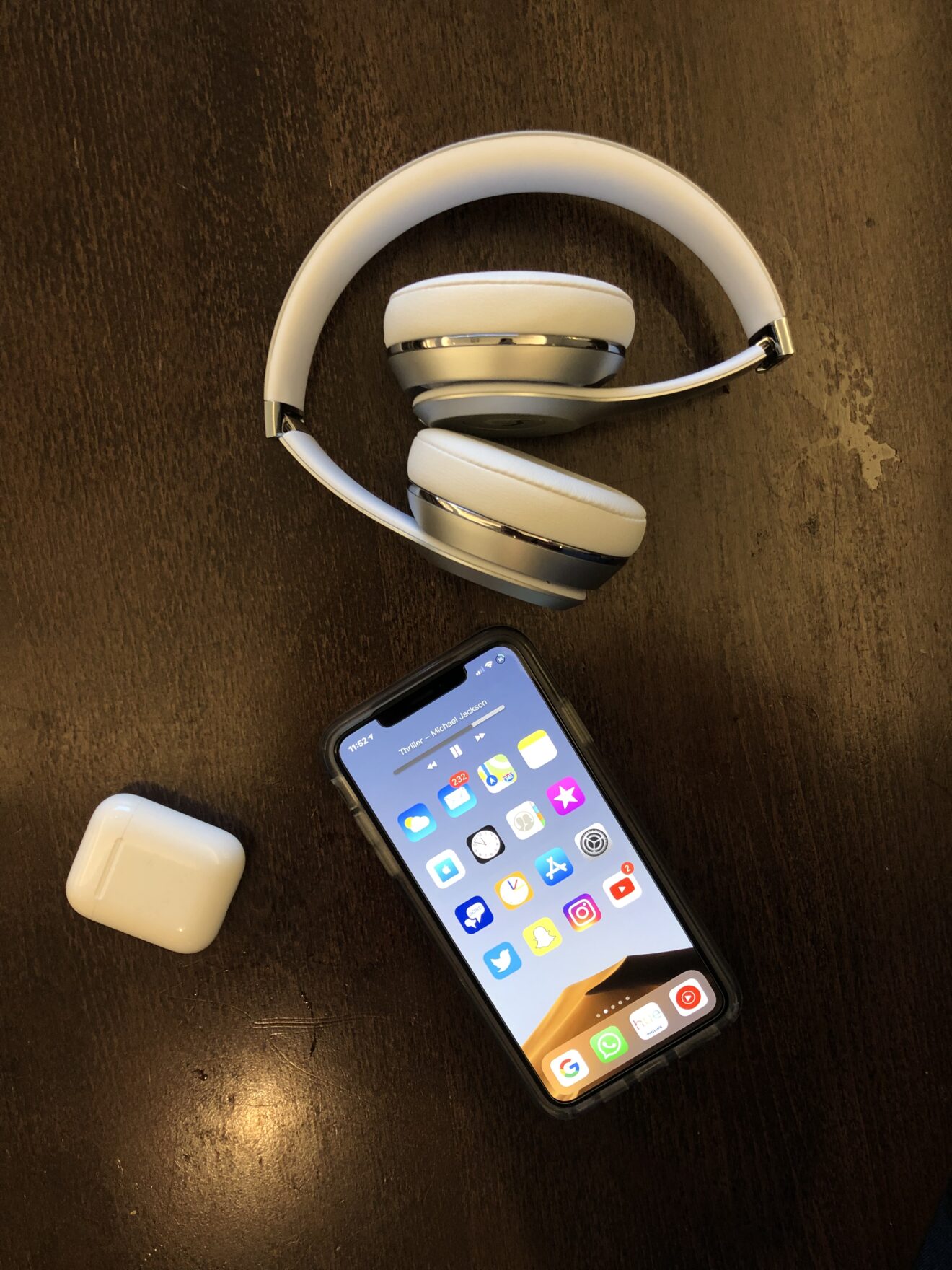 Apple announces 2025 Apple Store Shopping Event in time for the holiday ...