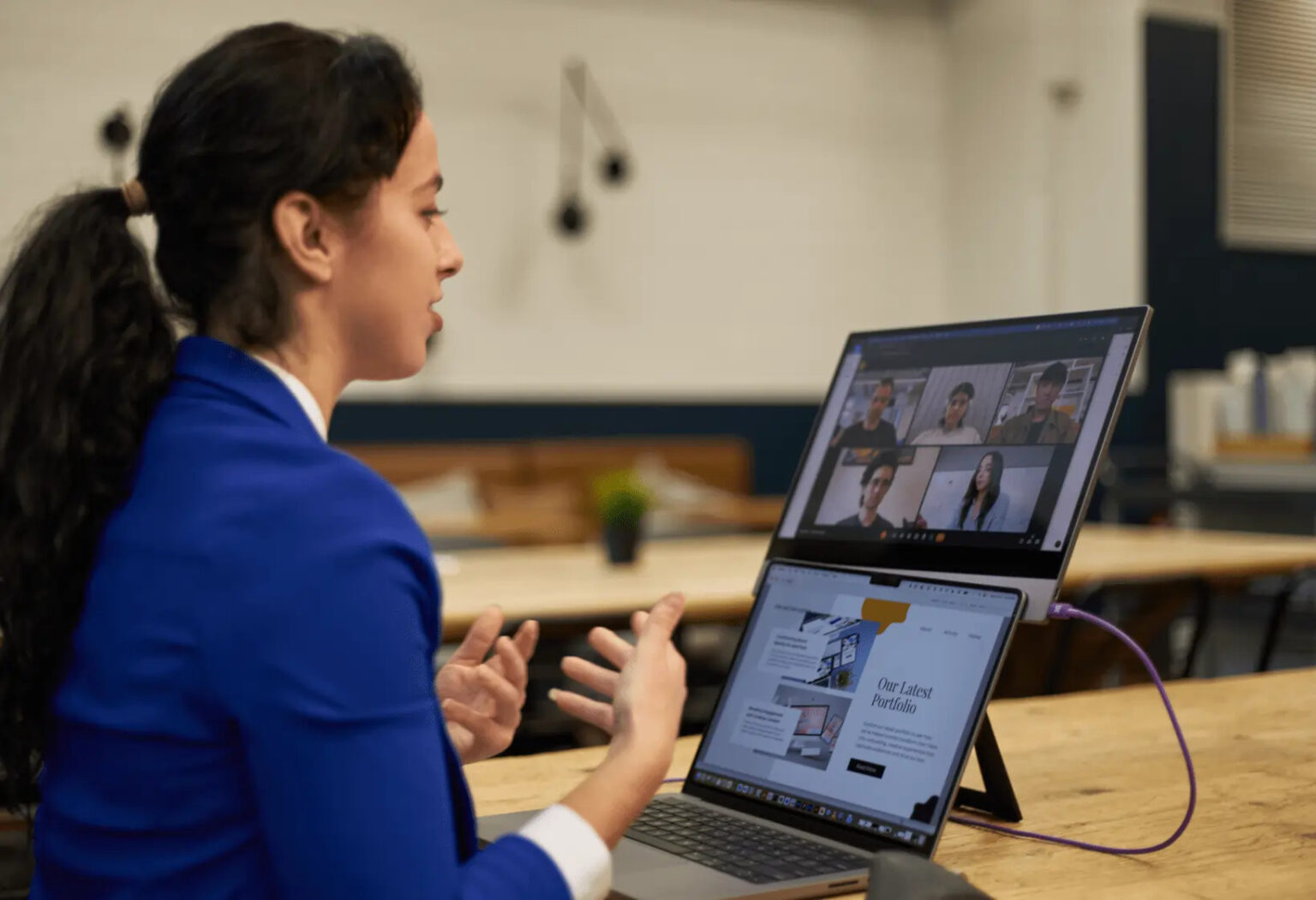 Your display on the go: espresso Display 15 | Appleosophy